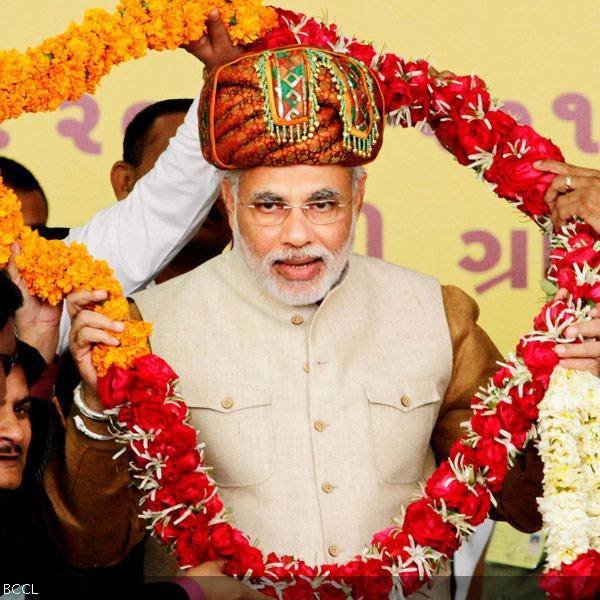 27 Photos Of Narendra Modi Wearing Hats