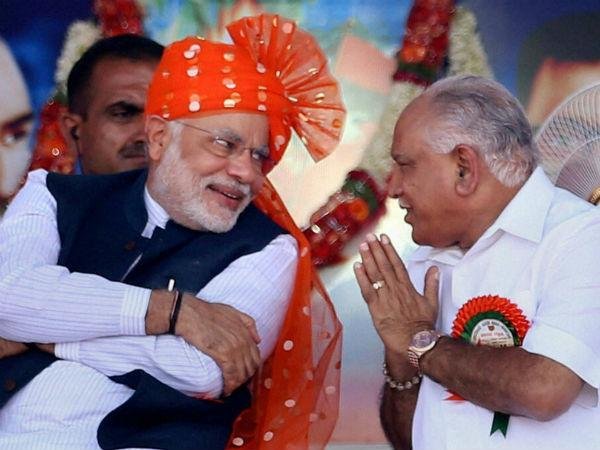 27 Photos Of Narendra Modi Wearing Hats - ScoopWhoop