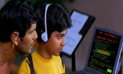 6 Funny Ways In Which Indian Movies Showed Computers - ScoopWhoop