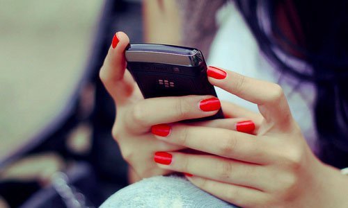 19 Signs That Say You Are Addicted To Texting - ScoopWhoop