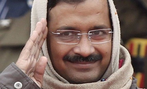 Why Is India Tweeting About Kejriwal’s Muffler? Here’s Our ...