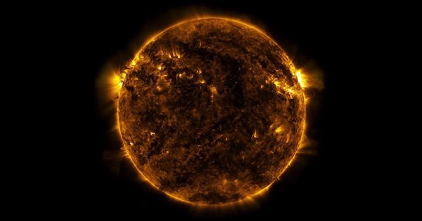 5 Year Time Lapse Video Of The Sun That Uses 2,600 Terabytes Of Data Is ...