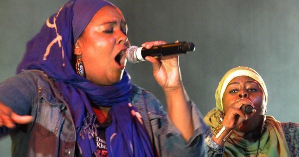 Britain’s First Female Muslim Hip-Hop Duo Is The Perfect Blend Of Music ...