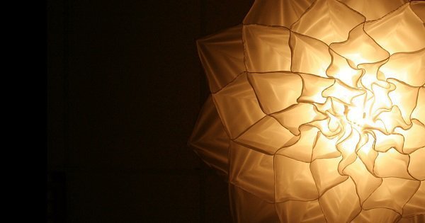 Designers Create Amazing Folding Lights That Bloom Like Flowers ...