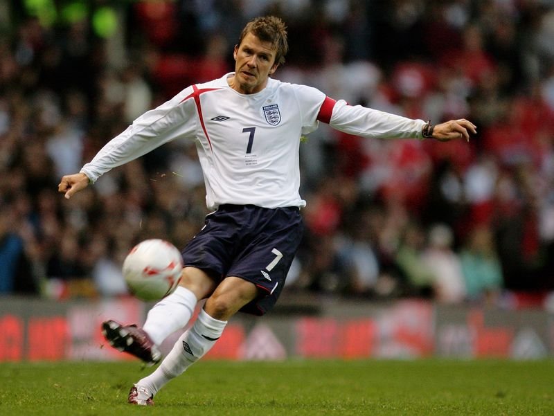 24 Iconic Photographs That Best Define The Legacy Of These Sports Stars ...