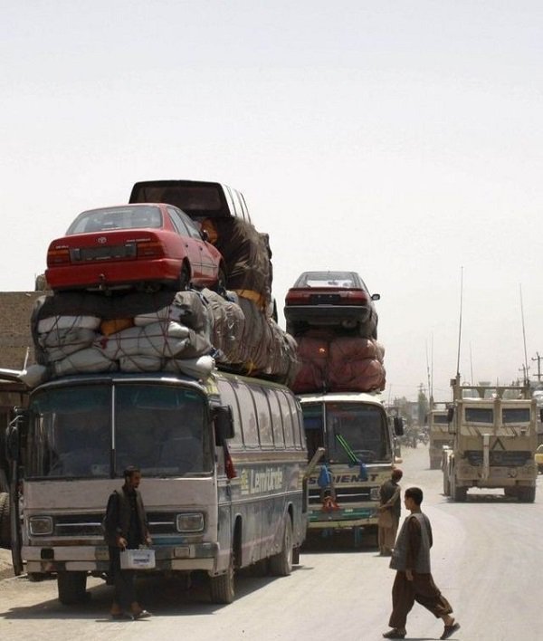 26 Photos That Prove There’s Something Wrong With Pakistan - ScoopWhoop