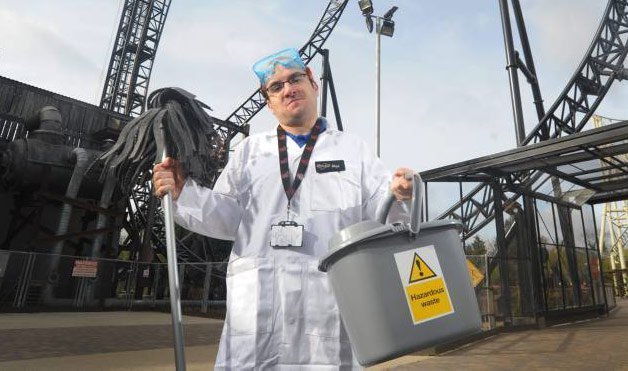 21 Weird Jobs Around The World | 21 Unusual Professions In The World