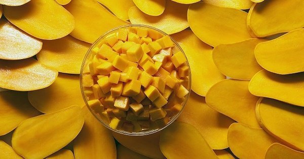 15 Signs That You Have A Serious Mango Addiction - ScoopWhoop