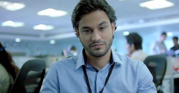 10 Common Goof Ups That Can Get Us Into Trouble at Work - ScoopWhoop