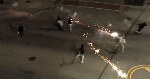 This Fireworks Gang War Looks Like The Battle Of Hogwarts. What ...