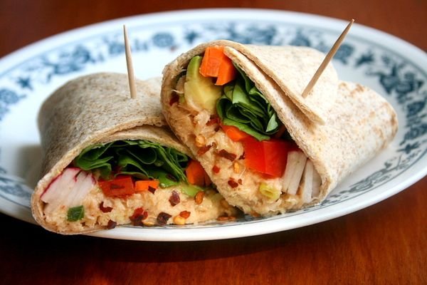 20 Delicious Dishes You Can Easily Prepare Without Cooking! - ScoopWhoop