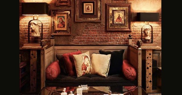 This Is What The Inside Of SRK’s Home ‘Mannat’ Looks Like - ScoopWhoop