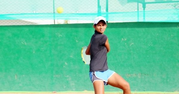 Indore’s Mahak Jain Gets Wild Card Entry Into Wimbledon 2016 Under-18 ...