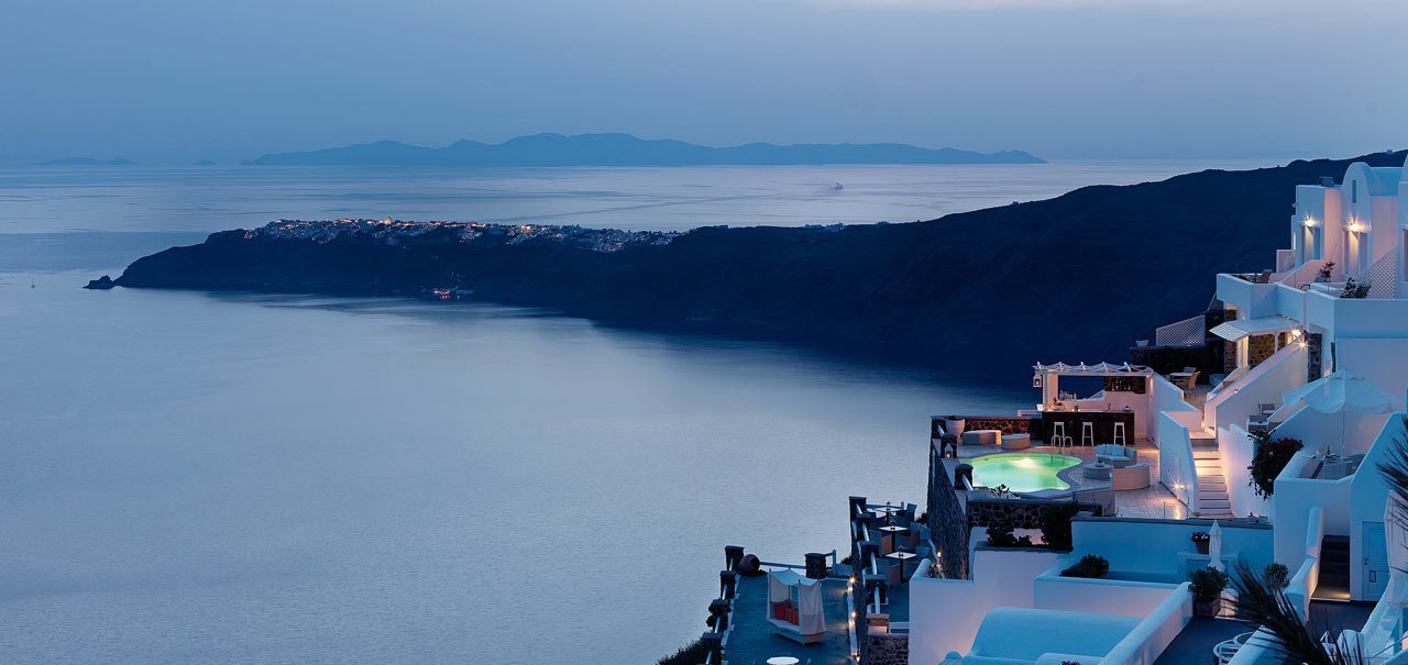 40 Amazing Shots Of Hotels From Around The World That Give ‘Luxury’ A ...