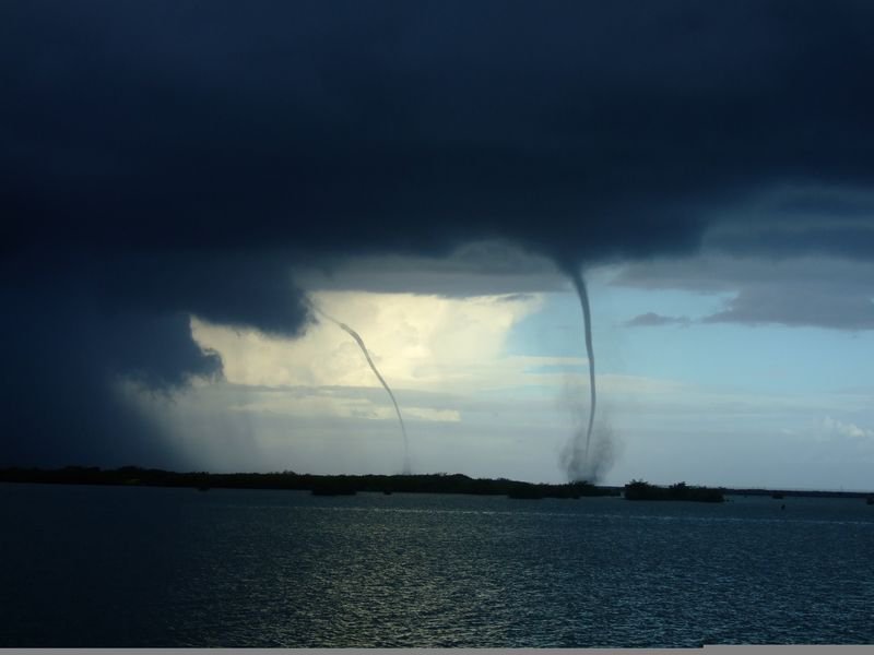 22 Rare Natural Phenomena You Probably Didn’t Know Occur On Earth ...