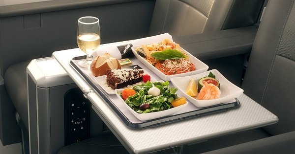 Ever Wondered Why Airplane Food Tastes So Bad? Turns Out It May Not Be ...