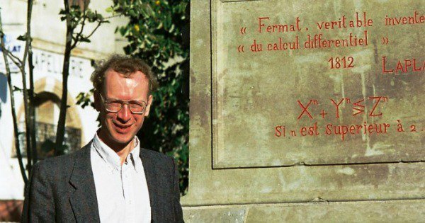 British Professor Wins Abel Prize For Solving 300-Year Old Fermat Theorem