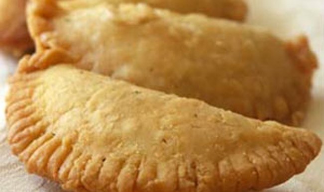 12 Delicious Bhang Recipes That You Should Definitely Try Out This Holi