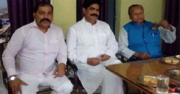 Nitish's minister feasts with Mohammad Shahabuddin inside Siwan jail