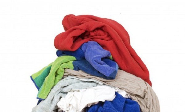 New Technology Allows Clothes To Be Cleaned Exposed To Sunlight
