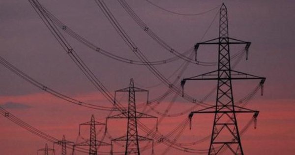 High voltage wire snaps in police firing, kills 11