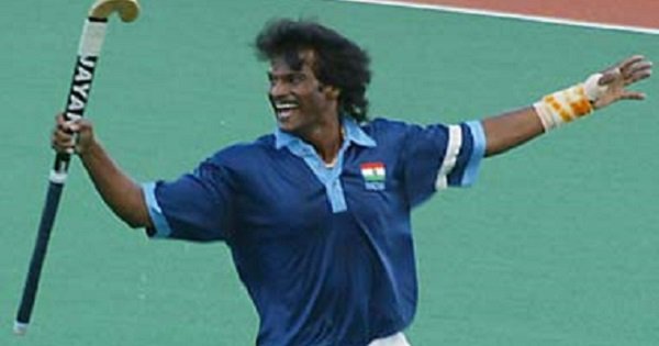 Don't regret like Dhanraj, Pillay tells current team
