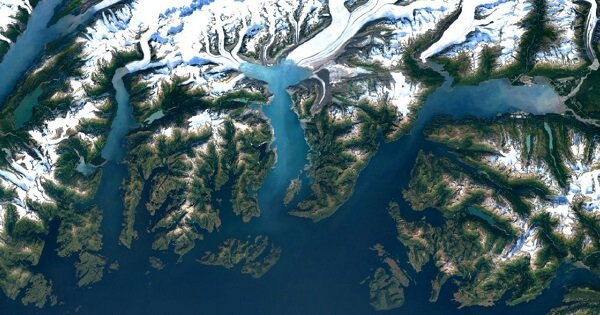 Google's Satellite Map Gets a 700-Trillion-Pixel Makeover