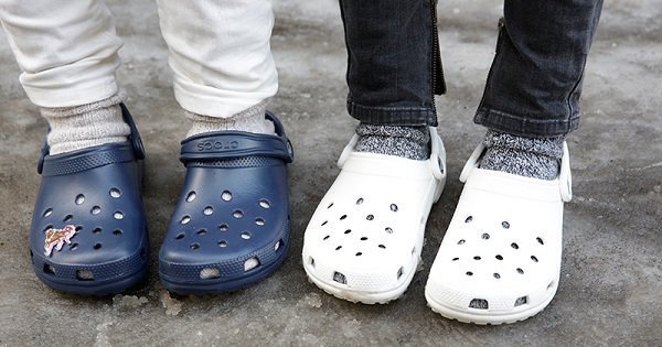Always Thought Crocs Were Comfy? Sorry Guys, But Doctors Say They Might ...