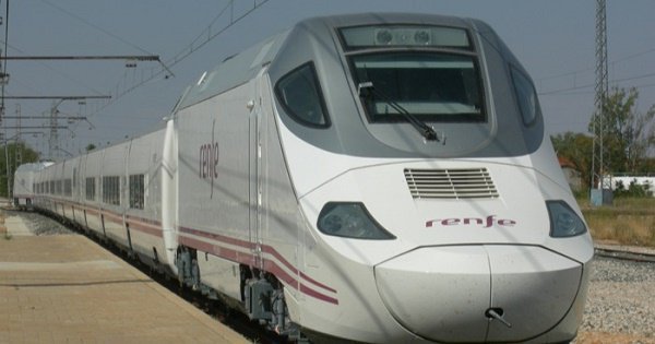 Spanish Talgo Train Becomes The Fastest In India After Clocking 180 Km ...