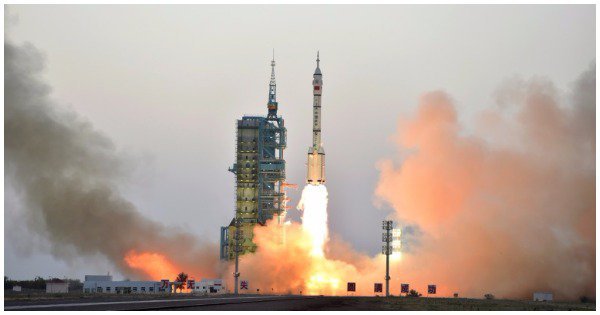 China Boosts Its Space Program, Launches Its First Heavy Rocket ‘Long ...