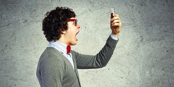 10 Times When Smartphones Are Not-So-Smart-Phones