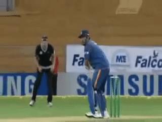 21 MS Dhoni GIFs You’ll Want To Watch Over & Over & Over Again