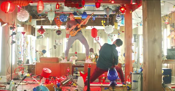 This Video Captures The Beautiful Bond Between Brothers & How The Power ...