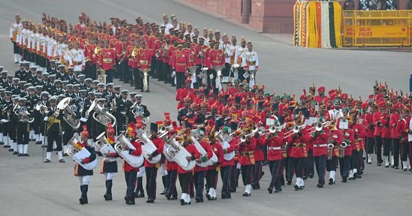 Here are 10 best photos from Beating Retreat ceremony that marked the ...