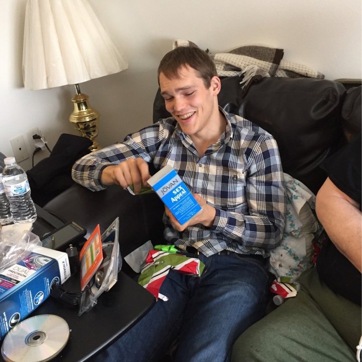 14 Of The Most Embarrassing Gifts People Have Received From Their ...