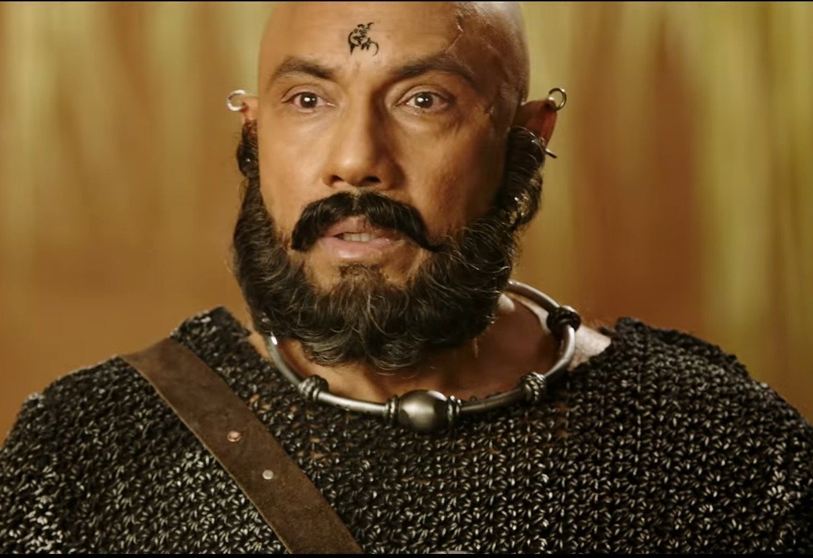 We Bet You Didn’t Know About The Hidden Meanings Behind The Bindis Of ...