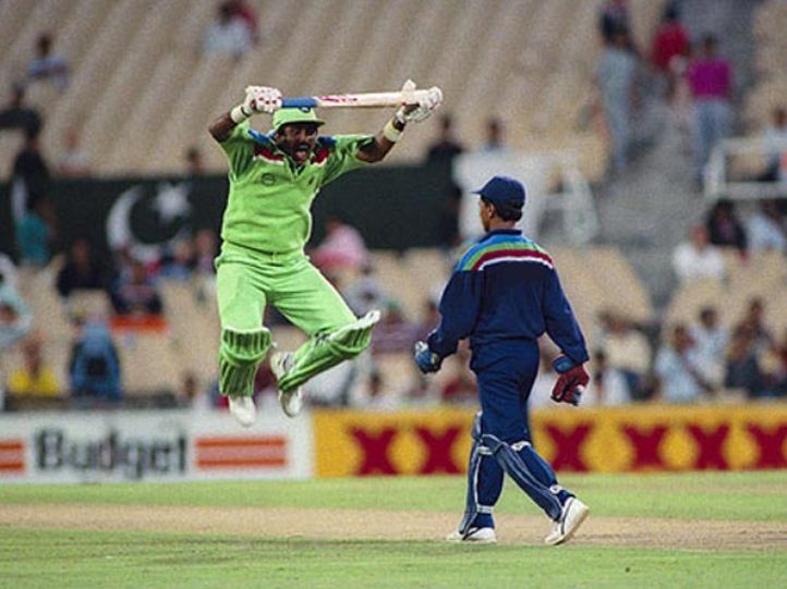 100 Iconic Cricket Photos That Every Fan Should See - ScoopWhoop