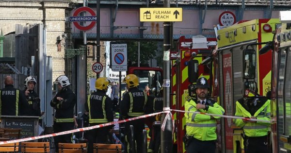 British Police Arrest 18-Year-Old Man In London Tube Terror Attack That ...