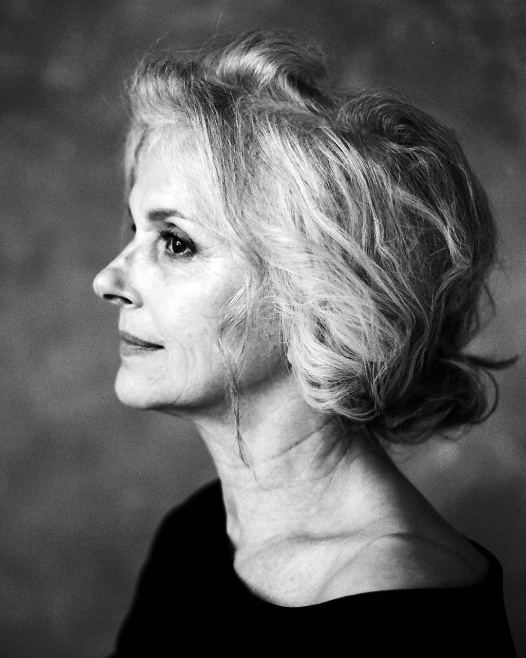 This Agency Hires Only Older Models & These Elegant Pics Are Proof That ...