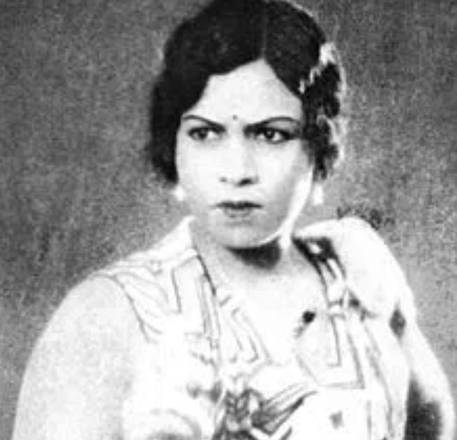 Fearless Nadia & Fatima Begum: Trailblazing Women Who Broke The Mould ...