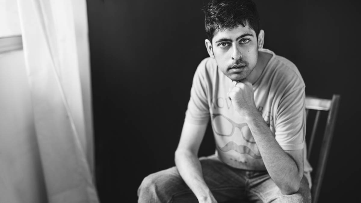 IITian, Award-Winning Lyricist, Writer & Comedian, Varun Grover Is The ...