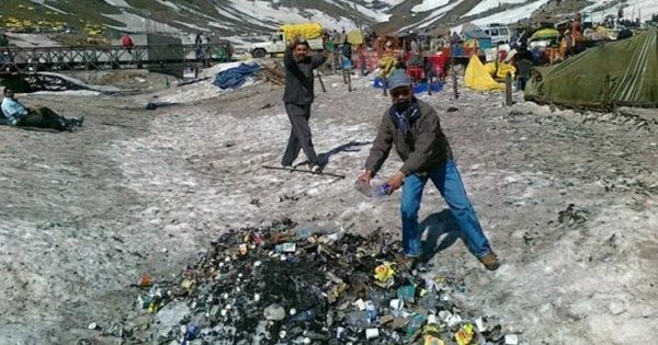 These Facts Reveal How Uncontrolled Tourism Has Ruined The Ecosystem In ...