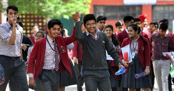 For The First Time Ever, Two ISC Students Score A Perfect 400/400 In ...