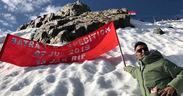 Vishal Batra climbed the 'Batra post' to pay homage to his brother