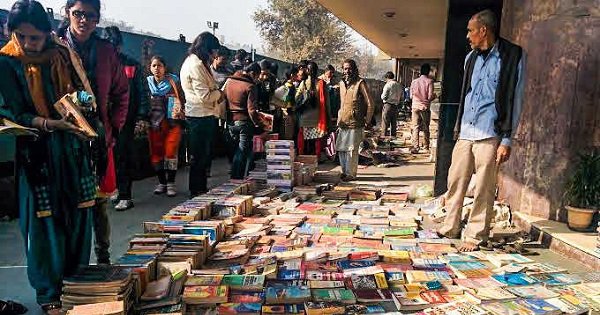 Bookworms Rejoice, Daryaganj's Famous Sunday Book Market Is Back At A ...