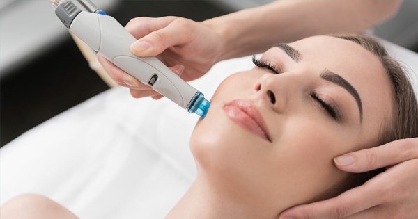 Here's Everything You Need To Know About The Hydra Facial Treatment
