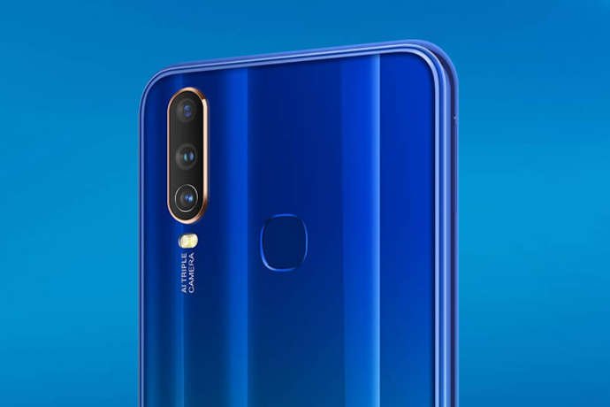 Here's A List Of The Best 3-Camera Smartphone That Will Fit In A ...