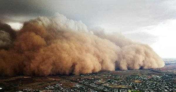 Massive Dust Storm Hits Parts Of Southern Australia Amid Raging Bushfires