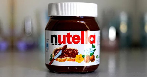 A Tik Tok User Found Nutella Knife In Lid And Never Knew