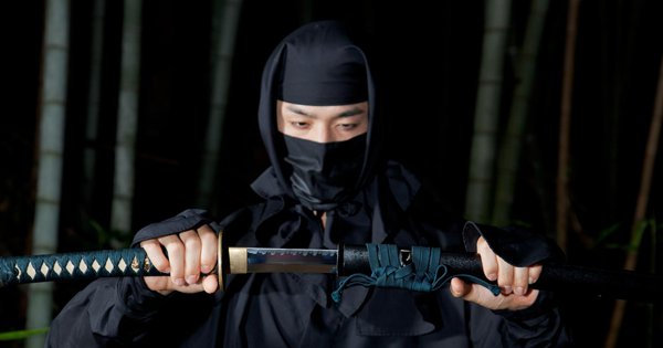 45-Year-Old Man Becomes World's First Master's Degree Holder In 'Ninja ...